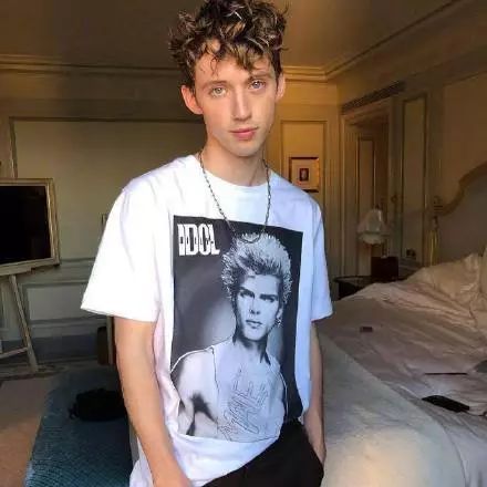 戳爷和男朋友Jacob高甜撒糖你收到了吗？_凤凰网