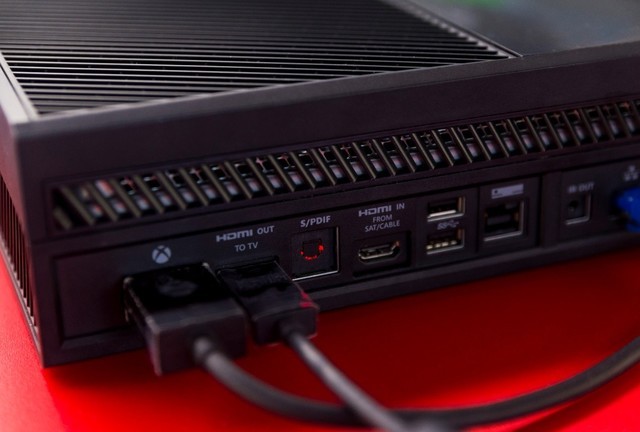 无需多余配件 单显示器即可畅玩XBOX ONE__凤凰网