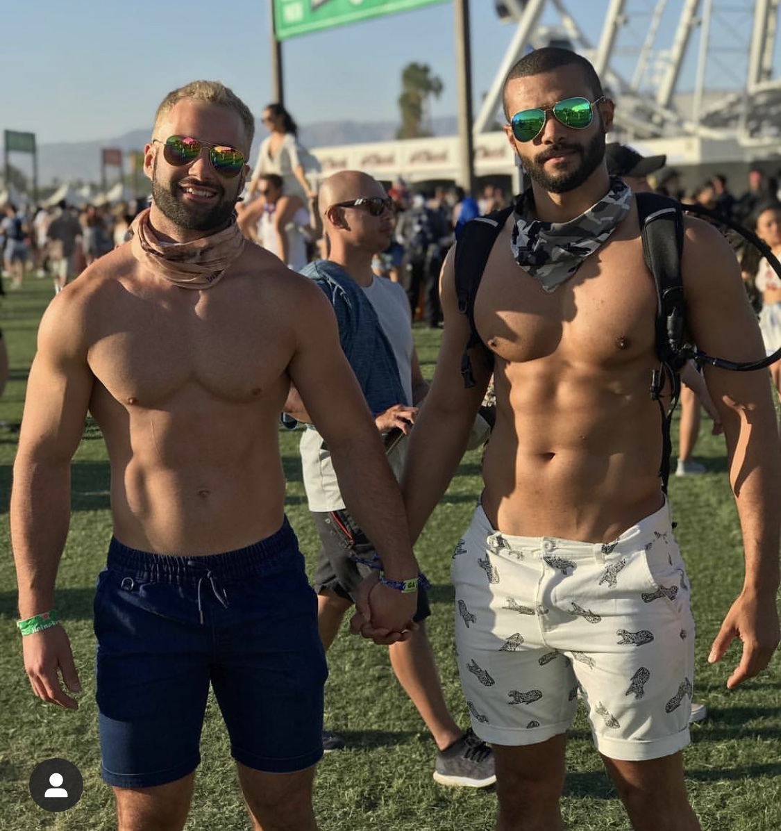 洛杉矶最幸福双胞胎Romain兄弟，想和他们做朋友！_凤凰网