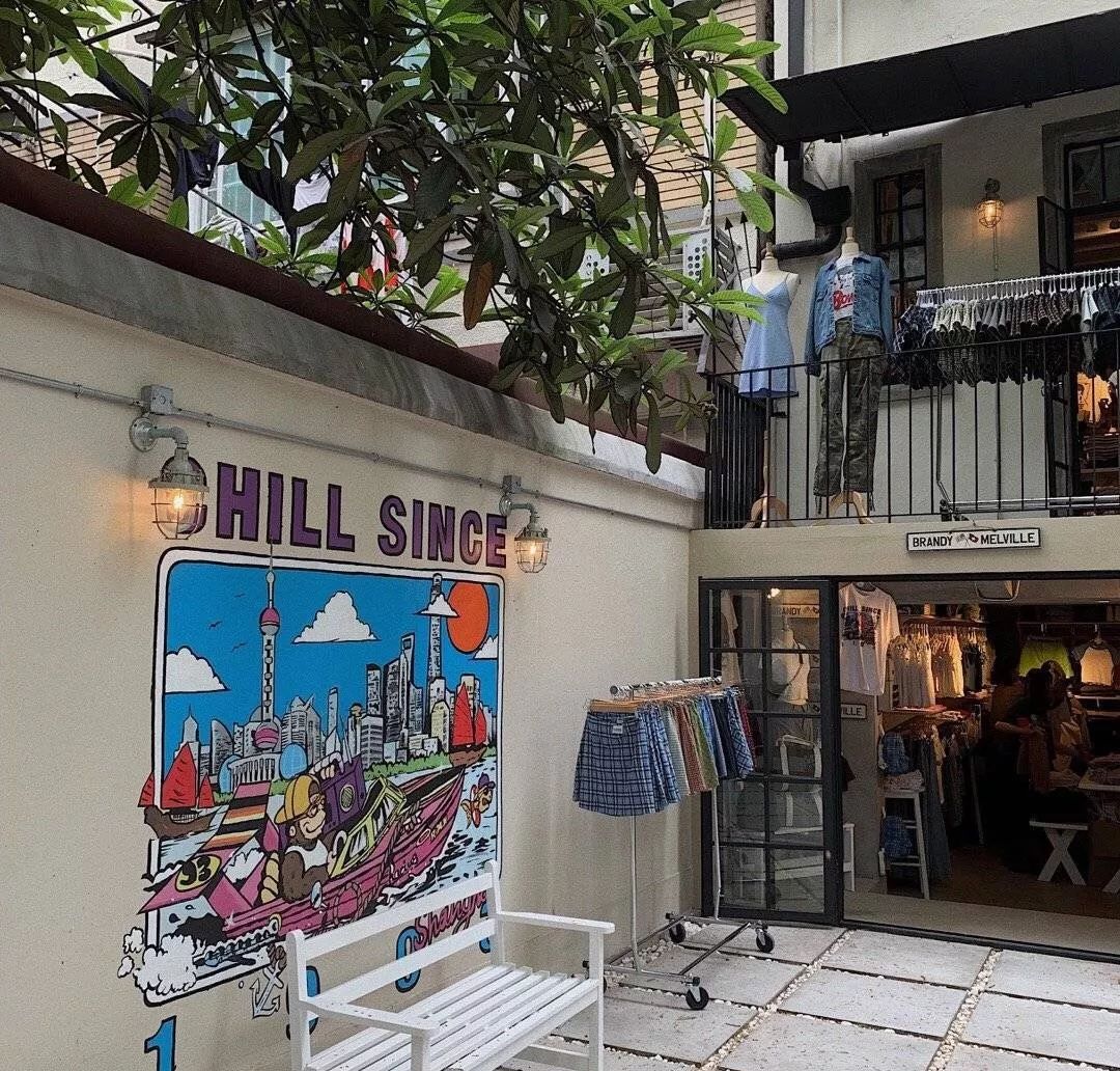 刚来上海就大排长队，只出S码的Brandy Melville到底什么来头？__凤凰网