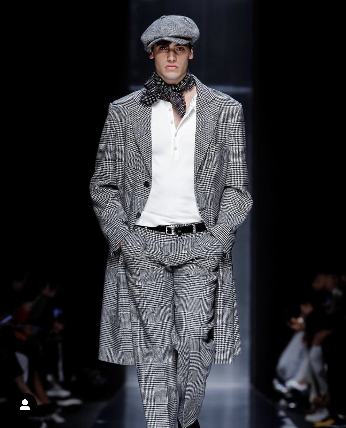 20岁成为男模中的炸子鸡也是位性感的大男孩——Marco Bellotti_凤凰网