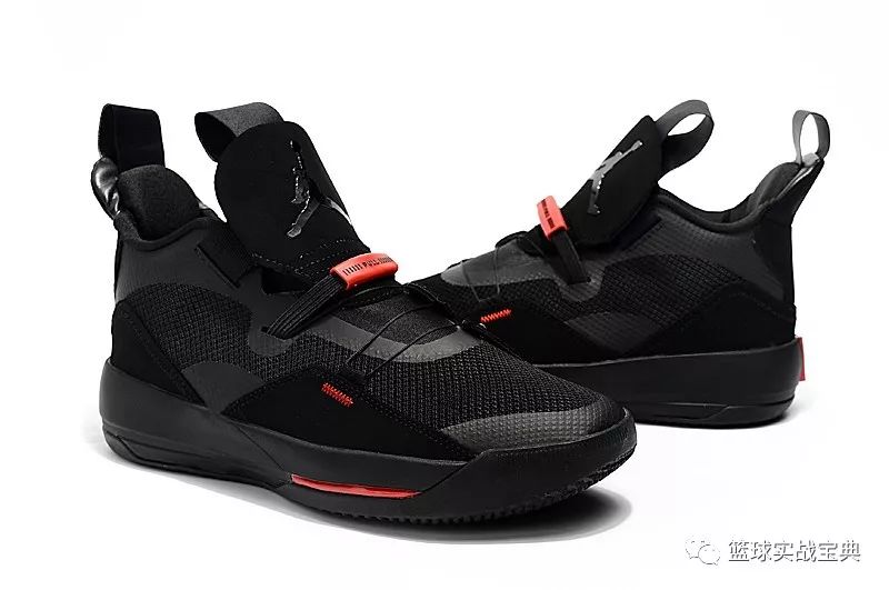 更像AJ3了！颜值升级的AJ33低帮登场__凤凰网