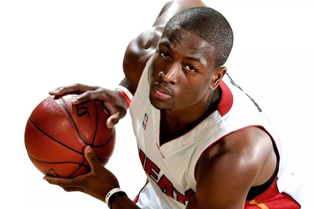 韦德之道1 & 匡威 Wade 1.0 即将复刻！__凤凰网