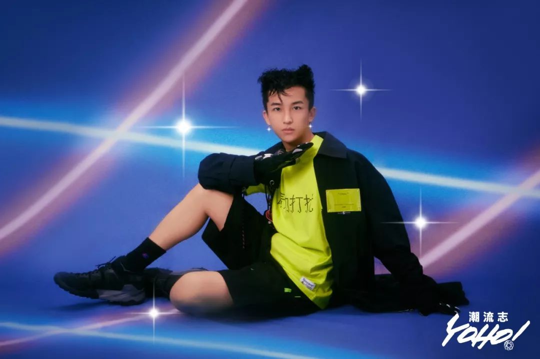 转发这条QQ 20th x YOHO!到朋友圈，你的好友都会屏蔽你！（亲测，是真的！）_凤凰网时尚_凤凰网