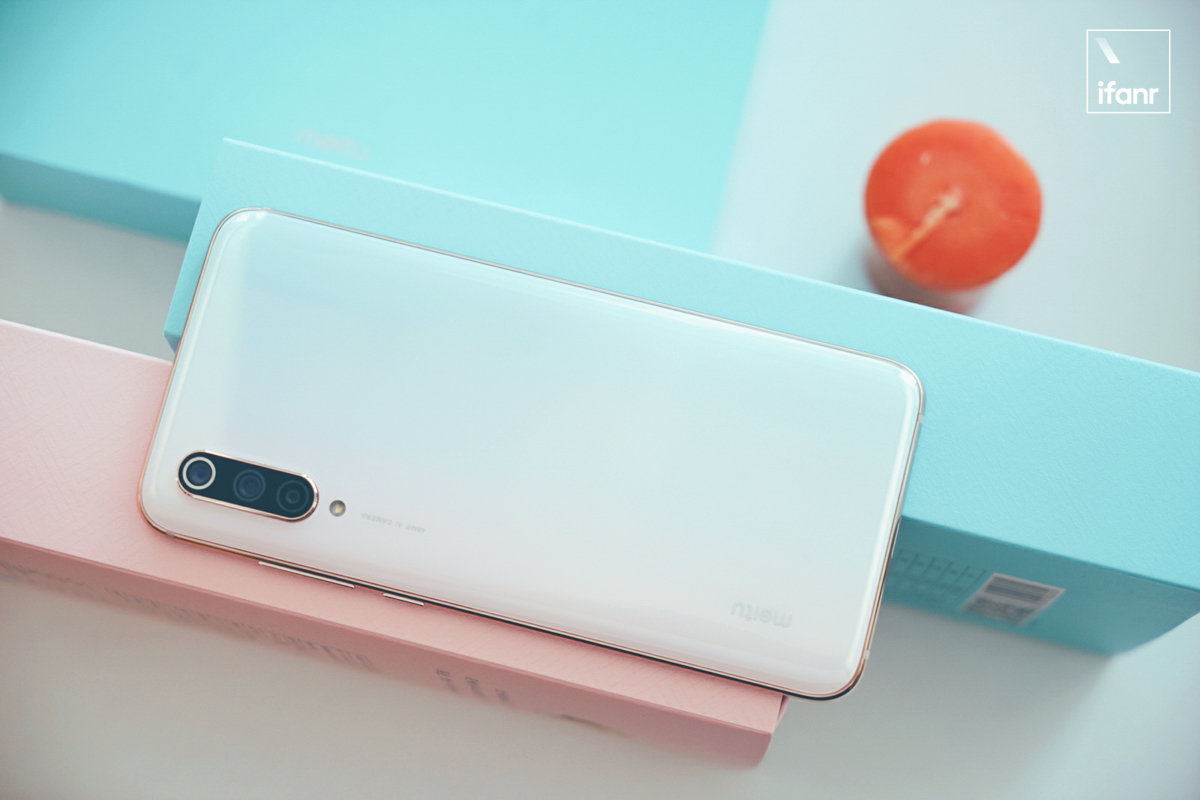 小米 CC9 美图定制版图赏：甜腻的少女幻梦__凤凰网